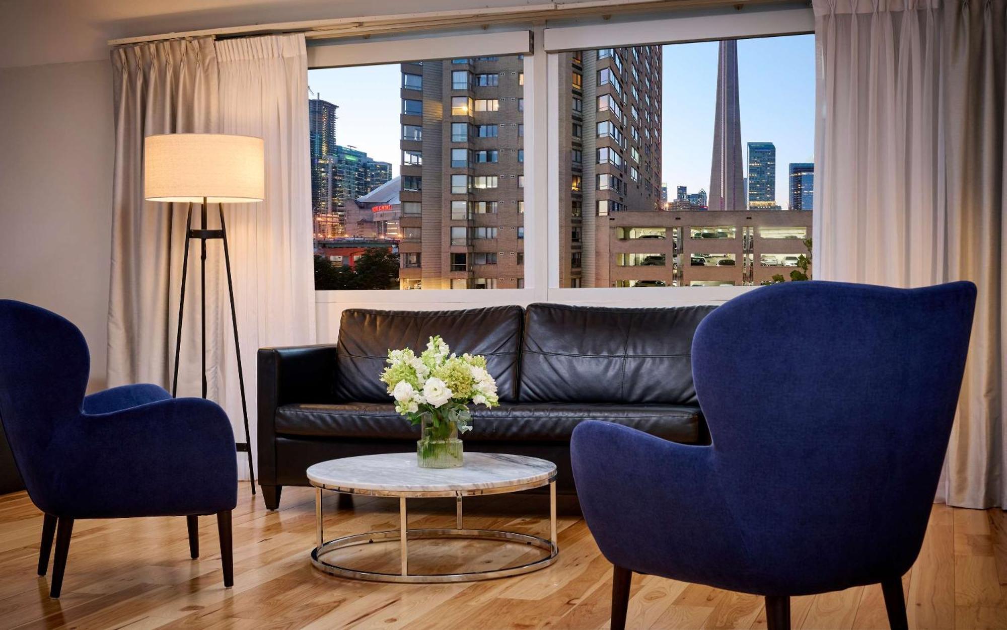 HOTEL RADISSON ADMIRAL TORONTO HARBOURFRONT | ⋆⋆⋆ | CANADA | SEASON ...